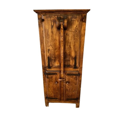 Stilvolle Schrank Mit Klapptisch Bild