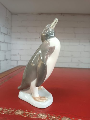 Vintage Lladro Penguin by Fulgencio Garcia, 1980s for sale at Pamono