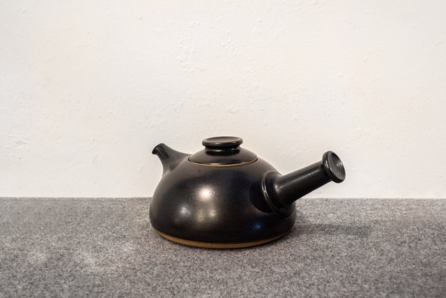 Black Ceramic Teapot by Franco Bucci for Pesaro Workshop, Italy, 1978 ...