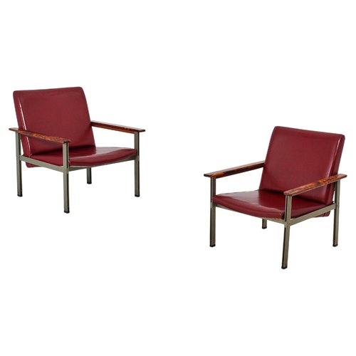 Sillones Mid-Century de escay, metal y teca atribuidos a George Coslin ...