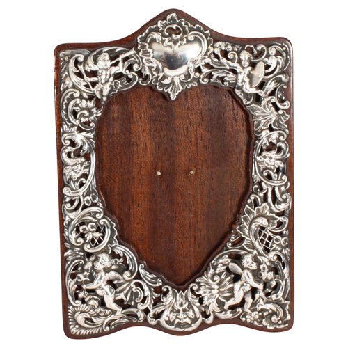 Antique Victorian Sterling Silver Photo Frame from William Comyns, 1897 ...