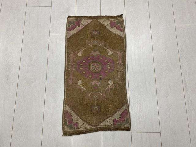 Small Wool Rug, 1960s for sale at Pamono