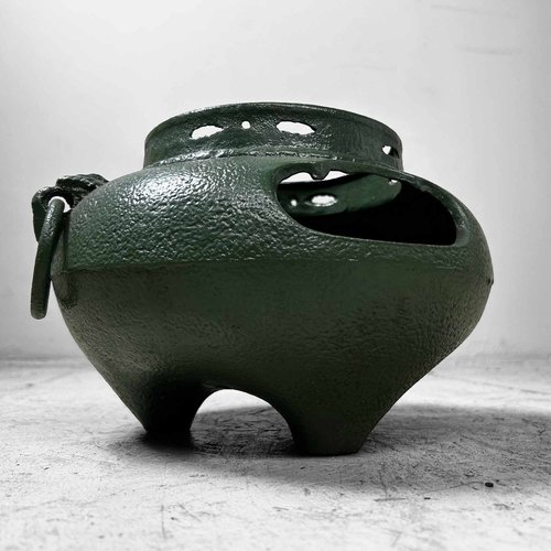 Japanese Taishō Era Tea Oven in Metal, 1920s for sale at Pamono