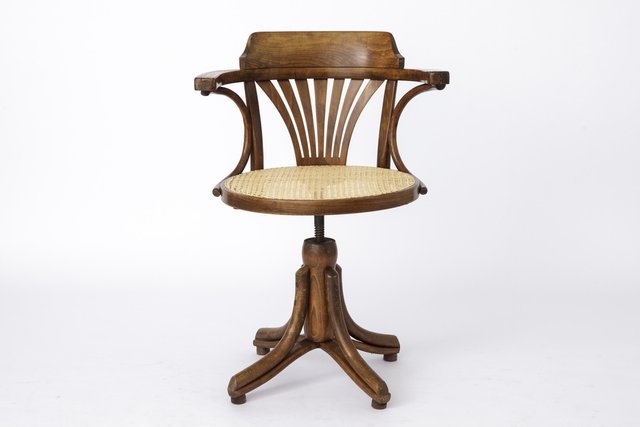 Bentwood Swivel Chair with Viennese Braiding from Thonet for sale at Pamono