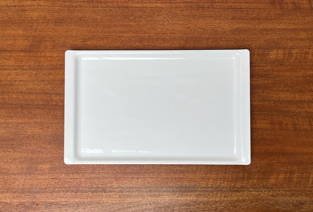 Postmodern Italian Plastic Tray from Guzzini, 1980s for sale at Pamono