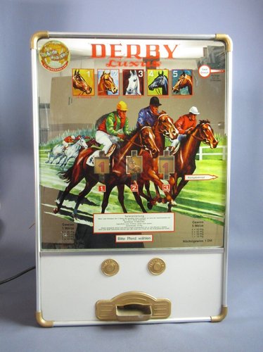 Slot machine Derby Luxus di Theodor Bergmann & Co. Hamburg, Germania ...