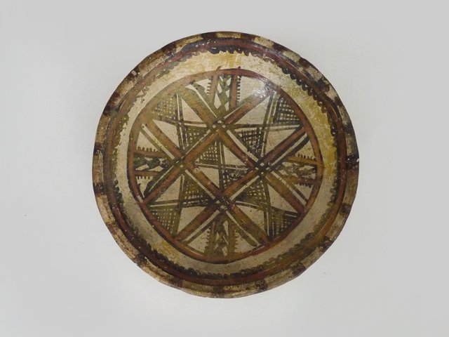 End of the 19th Century Kabyle Berber Iddequi Plate, 1920s for sale at ...