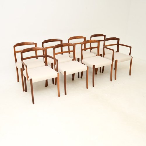 Ole Wanscher zugeschriebene dänische Vintage Esszimmerstühle, 1960er, 8er Set bei Pamono kaufen