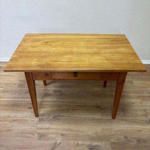 Antique German Dining Table in Cherry for sale at Pamono