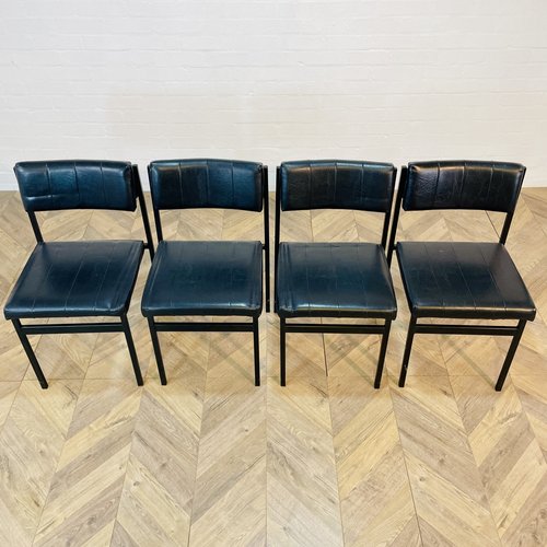 Schwarze Mid-Century Esszimmerstühle aus Vinyl & Metall von Godfrey ...