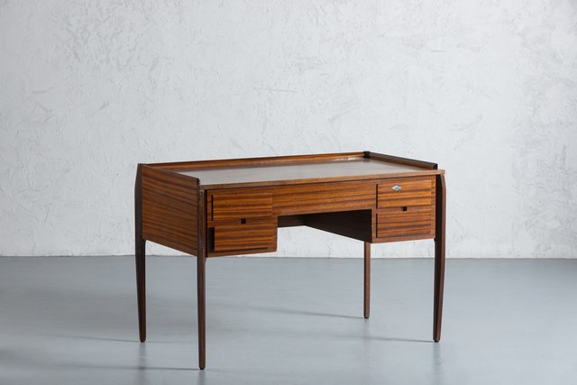 Mid Century Desk by Gio Ponti for Dassi Italy 1960s for sale at Pamono
