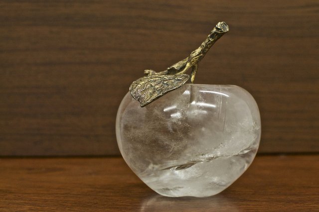 Rock Crystal Apple, 1960s for sale at Pamono