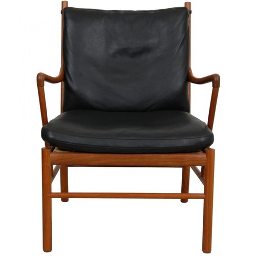 Colonial Chair in Walnut by Ole Wanscher for sale at Pamono