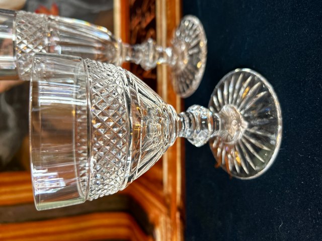 Trianon Saint Louis Wine Glasses, Set of 2 for sale at Pamono
