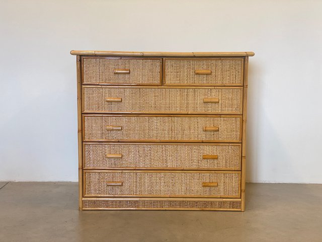 Commode à Tiroirs en Osier et Bambou, 1980s en vente sur Pamono