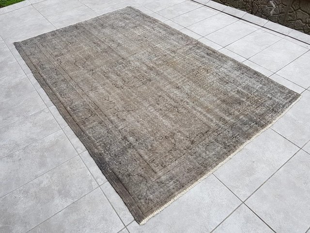 Vintage Turkish Gray Outdoor Rug, 1960s for sale at Pamono