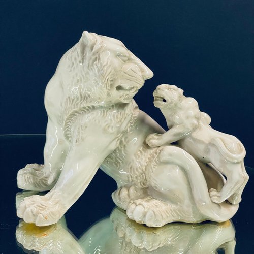 Porcelain Lion Sculpture, 1800s for sale at Pamono
