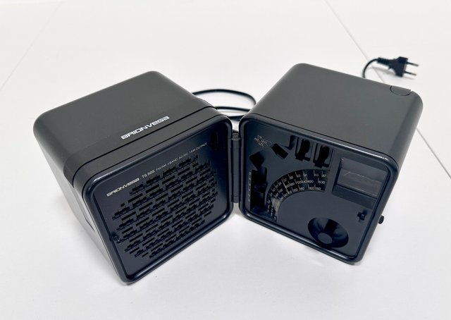 Ts 505 Portable Cube Radio by Richard Sapper & Maro Zanuso for ...
