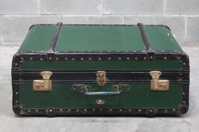 Vintage Travel Trunk, 1940s for sale at Pamono