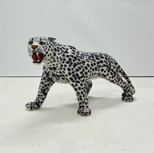 Snow Leopard Figurine in Ceramic by Ceramiche Boxer for sale at Pamono