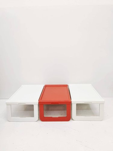 Pepito Side Table by Luigi Massoni for Guzzini, 1970s for sale at Pamono