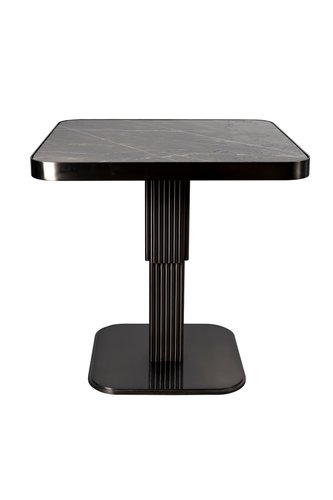 Staten Dining Table by Porus Studio for sale at Pamono