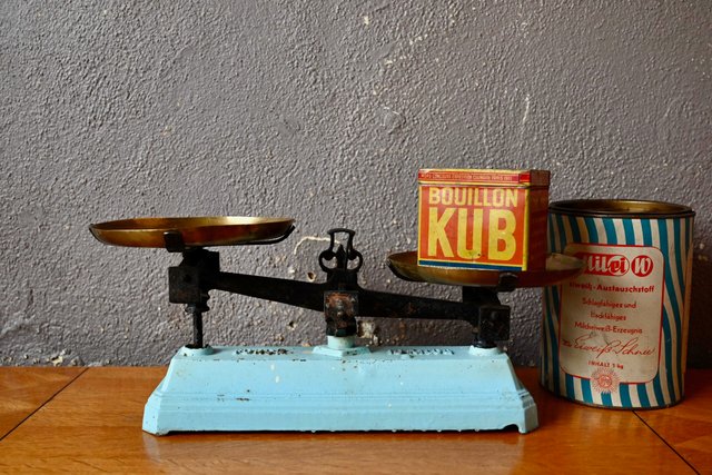 Industrial Style Roberval Scale in Cast Iron and Brass, France, 1940 ...