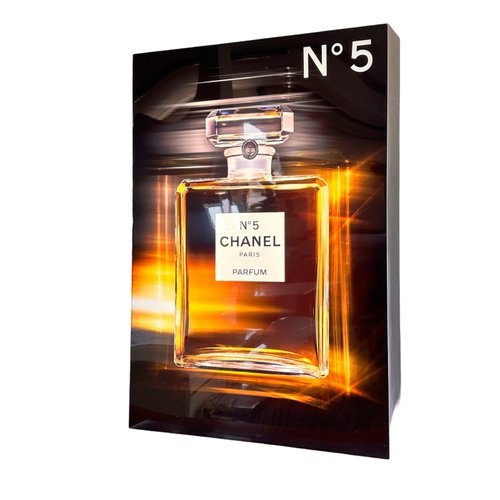 No. 5. Acrylic Glass Advertisement Display with Lights from Coco Chanel ...