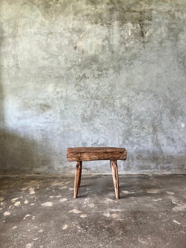 Small Organic Quadripod Bench in Blond Asian Teak, Enam for sale at Pamono