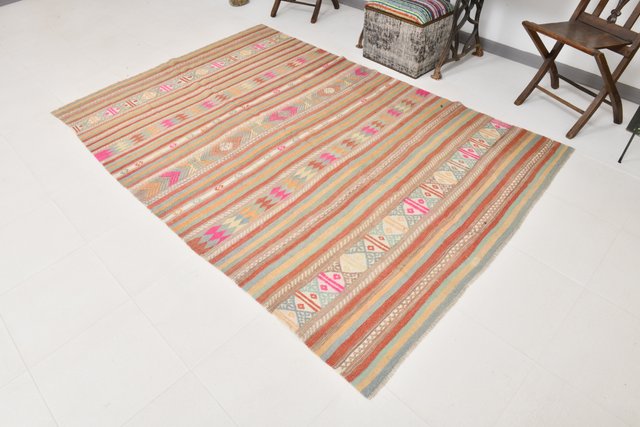 Handmade Pastel Kilim Rug in Wool for sale at Pamono