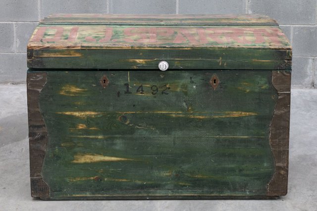 Green Wooden Trunk for sale at Pamono