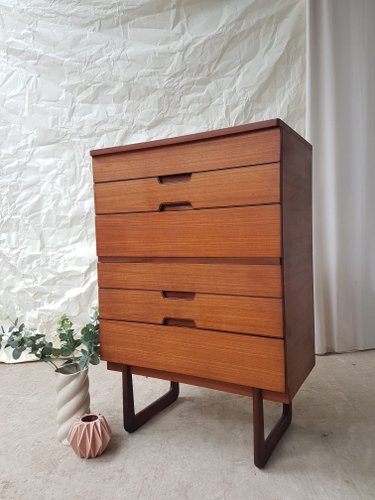 Mid-Century Uniflex Q Range Teak Chest Drawers Tallboy for sale at Pamono