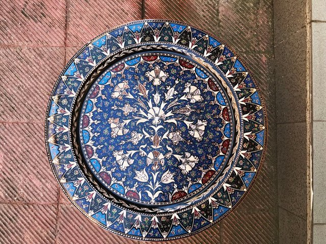 Engraved Clove Design Copper Tray for sale at Pamono