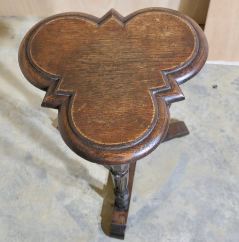 Celtic Gothic Oak Clover Leaf Table, 1890s for sale at Pamono