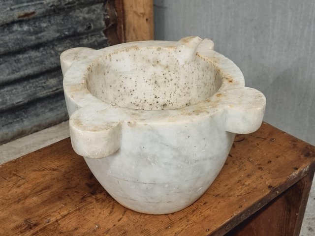 Large Ivory Marble Mortar for sale at Pamono