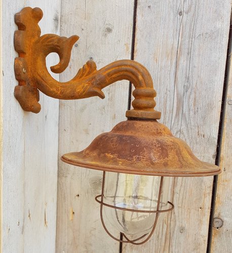 Rust Cast Iron Outdoor Lamp Light for sale at Pamono