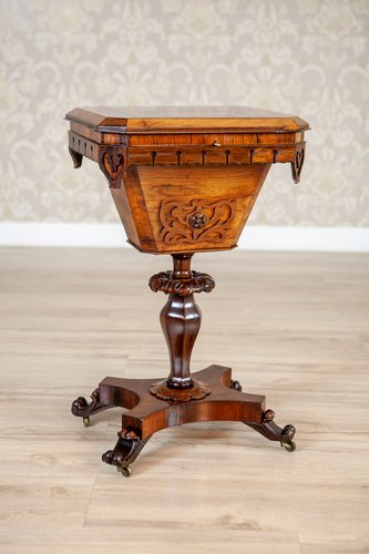 19th Century Sewing Table in Rosewood for sale at Pamono