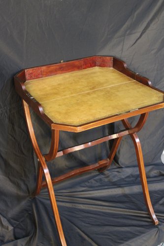 Antique English Side Table, Early 1900s for sale at Pamono