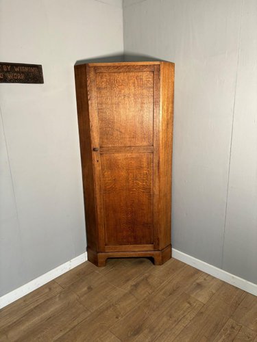 Antique Edwardian Oak Corner Wardrobe from Heals for sale at Pamono