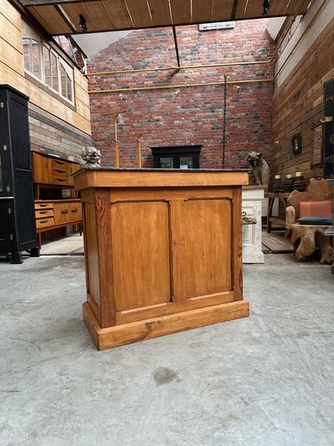 Store Counter, Early 20th Century for sale at Pamono