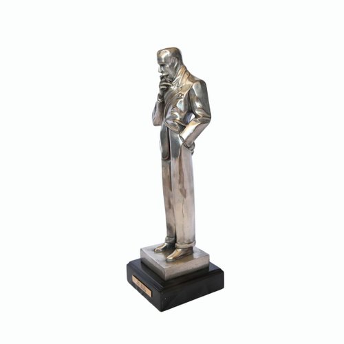 Art Deco Smoking Male Statue in Bronze, 1920s for sale at Pamono