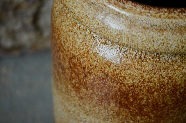 Large Brutalist Floor Scroll Vase from Scheurich, 1960s for sale at Pamono