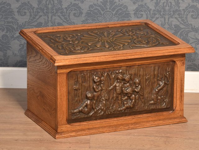 19th Centry Embosed Copper Slipper Box for sale at Pamono