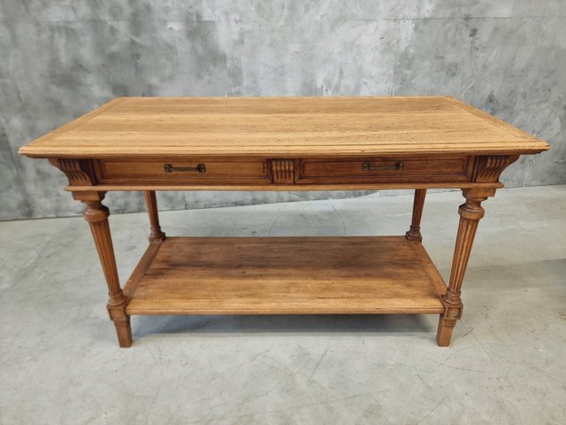 Antique Drapery Table in Oak, 1920s for sale at Pamono