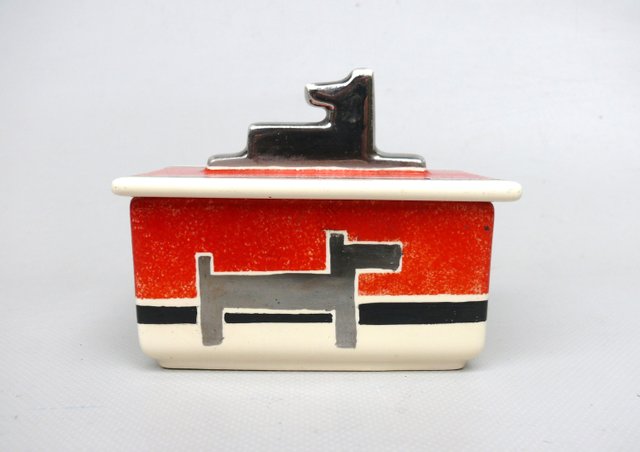 Small French Art Deco Lidded Box in Ceramic, 1920s for sale at Pamono