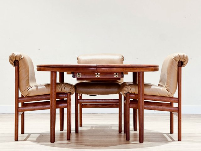 Mesa de comedor y sillas de Philip Hussey para White and Newton, años ...