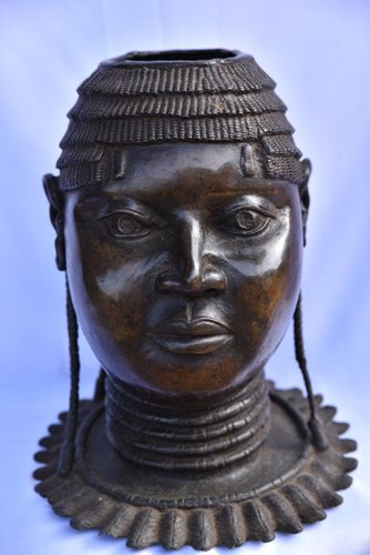Ife Bini / Edo Artist, Head of Queen Mother, Pre-1800, Bronze for sale ...