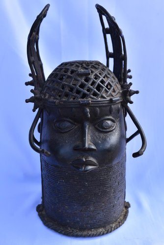 Bini / Edo Artist, Oba Commemorative Head with Wings, Pre-1800, Bronze ...