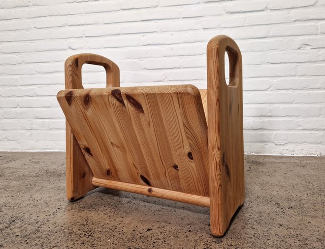 Pine Magazine Rack, Denmark, 1970s for sale at Pamono