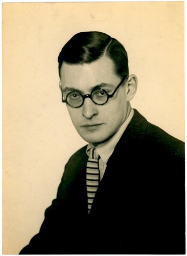 Man Ray, Raymond Queneau, Original Photograph, 1925 for sale at Pamono